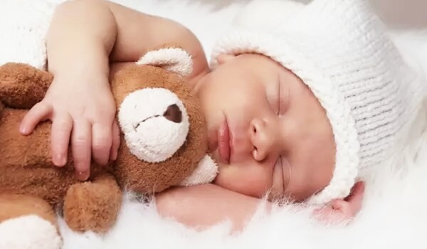 Le Doudou est-il vraiment indispensable pour un bébé ? - Bella maman ...